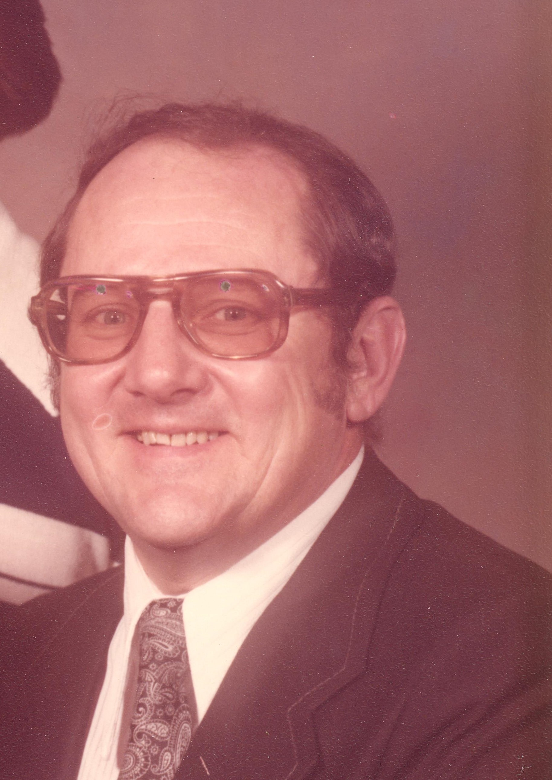 James Raptis Obituary,